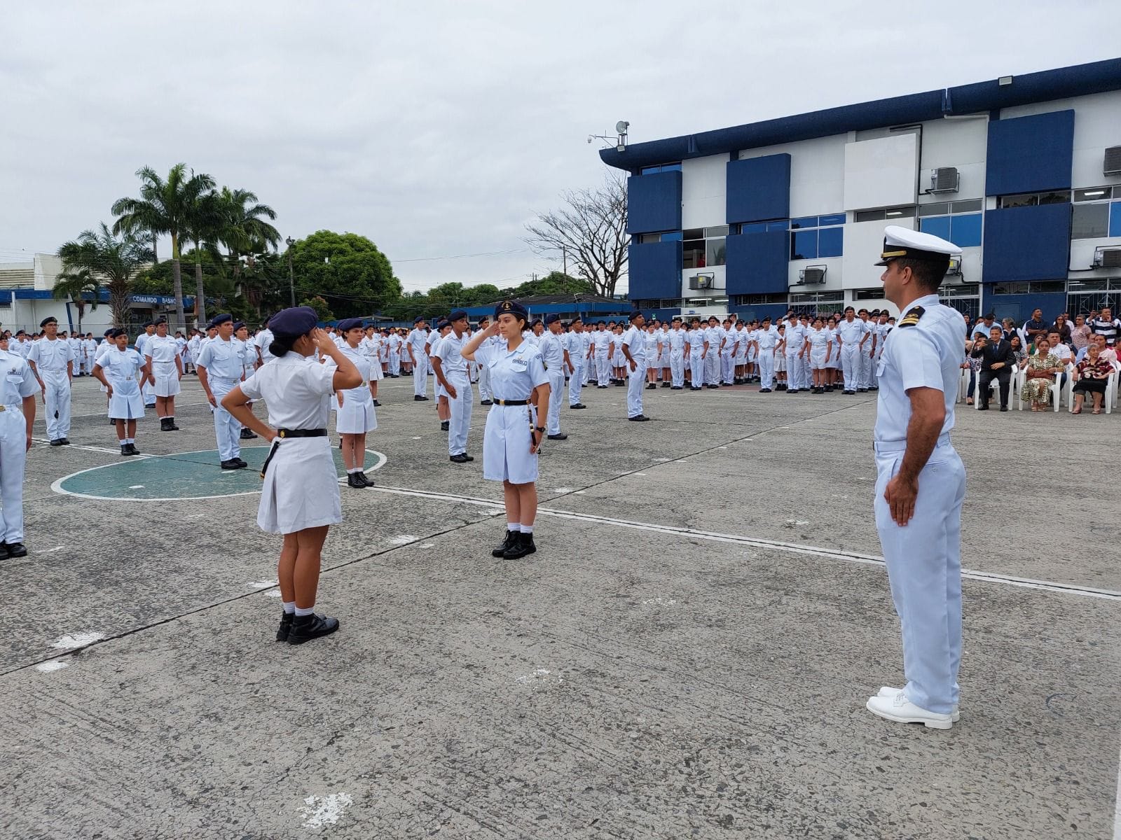 Designación de Brigadieres y Comandantes de curso del periodo lectivo ...