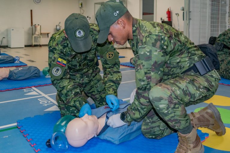 Militares se capacitan en Curso de Combate Urbano – Radio Naval | 1510 AM
